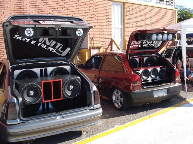 Infinity Som e Films - Impulsionando Atitudes